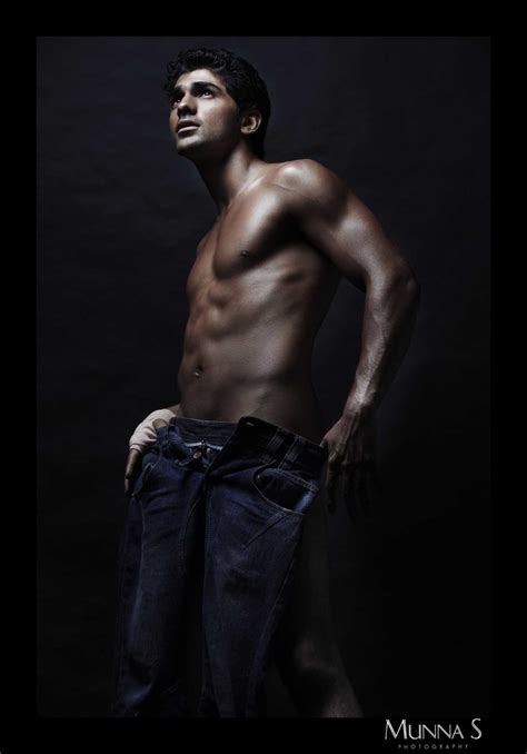 Shirtless Bollywood Men Taaha Shah