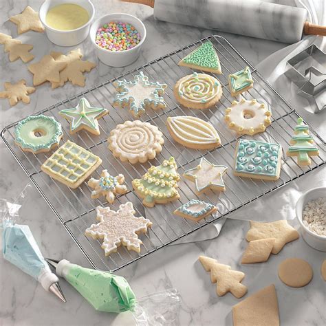 30 Christmas Cookie Decorating Ideas To Try This Year Christmas