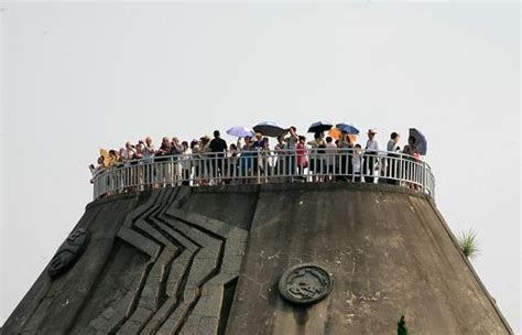 高水位带动三峡旅游汛期升温