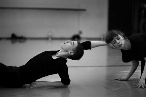 Reve Generale — Bryan Arias And Nederlands Dans Theater 2