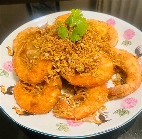 สูตร กุ้งทอดกระเทียม พร้อมวิธีทำโดย Joy 365 Days Menu Challenge