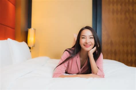 Free Photo Portrait Beautiful Young Asian Woman Relax Smile Happy On