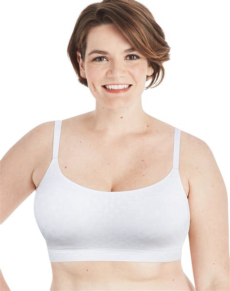 Playtex Womens Secrets Seamless Comfort Flexes To Fit Wirefree Bra