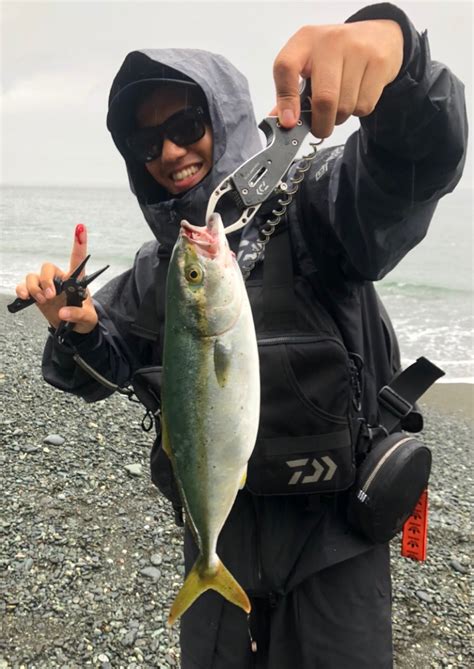 Bouzu The Fishless さんの 2021年07月09日のワカシの釣り・釣果情報神奈川県 西湘サーフ アングラーズ