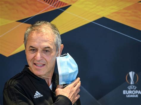 Ex Bundesliga Coach Koller Neuer Trainer Bei Al Ahly