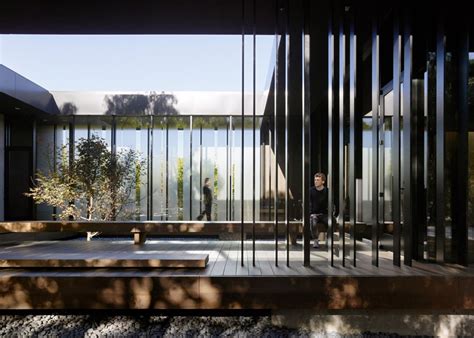 Aidlin Darling Uses Rammed Earth For Stanford Meditation Centre