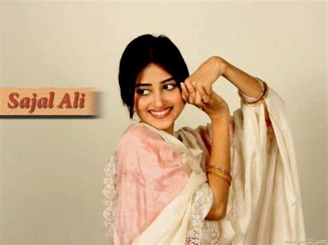 Sajal Aly Sajal Pakistani Actress Feet 1024x768 Wallpaper
