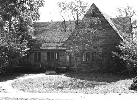 Phi Psi House Student Rooms Raided By Public Safety The Phoenix