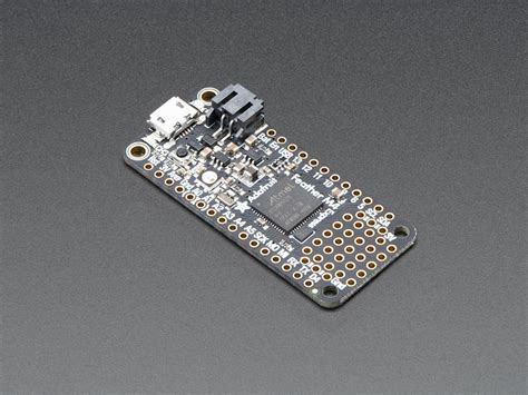Adafruit 4084 Adafruit Grand Central M4 Express Featuring