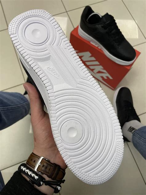 Купить Кроссовки Nike Air Force VJ (Черные с белой подошвой), цена 1287 ...
