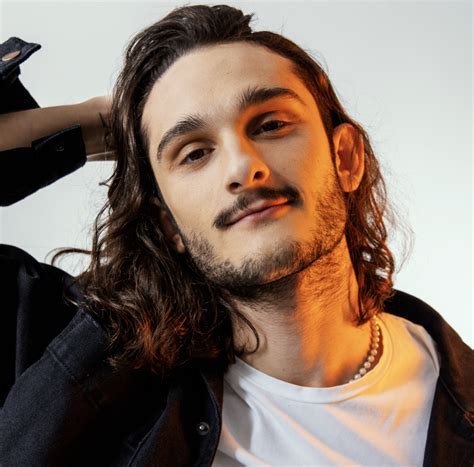 Murta Lyrics With Translations