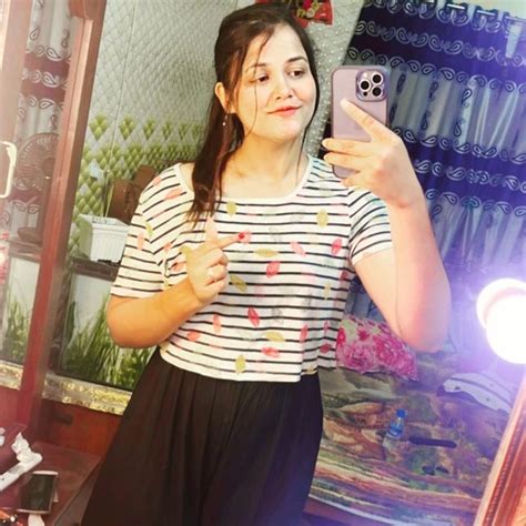 Liza Linnas Liza Moni Threads Say More