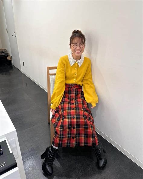 鈴木奈々さんのインスタグラム写真 鈴木奈々instagram「 今夜10時から放送のダウンタウンdxに 出演します😆 ぜひ見てくれ