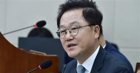강석훈 태영 Sbs 지분 담보 등 진정성 있는 자구안 포함돼야