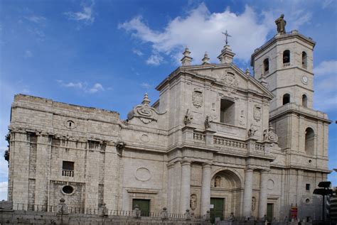 Filevalladolid Catedral Persp Wikimedia Commons