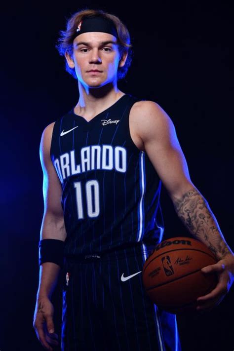 Mac Mcclung Wife Is The Slam Dunk Winner Married Or Dating Girlfriend Players Bio