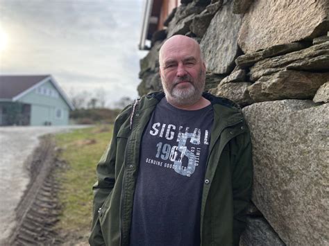 Tysvær Ulykker Sigbjørn Mister Hagla I Bakken Skuddet Er øredøvende