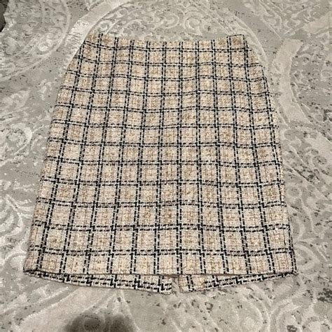 Karl Lagerfeld Skirts Karl Lagerfeld 8 Tweed Pencil Skirt Black And