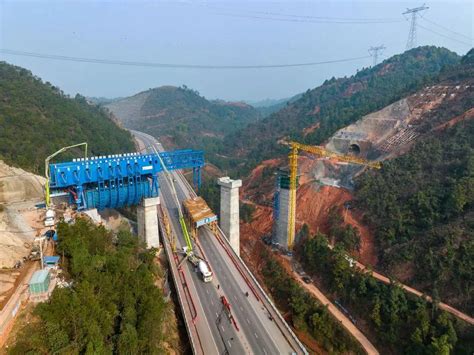 向家坝灌区工程：国内单跨最大简支梁预应力渡槽首仓浇筑成功 土木在线