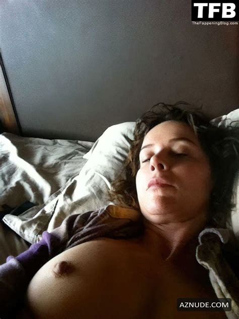 Jennifer Grey Nude Aznude