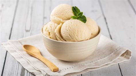 Customers Beg Breyers To Bring Back Discontinued Ice Cream Flavor As