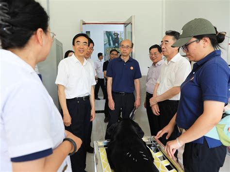 中国残联主席程凯一行到学校调研北京市导盲犬培训基地建设工作 欢迎访问北京农学院学校新闻网