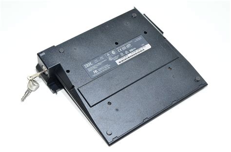 IBM ThinkPad Mini Dock Type Type 2878 Telakointiasema Porttitoistin ThinkPad A R T X Sarjoille