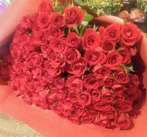 プロポーズに108本の薔薇の花束を渡すなら大阪の旭区にある花屋｜結いはなで 花屋を大阪で運営している人気生花店・結いはなが運営しているブログです