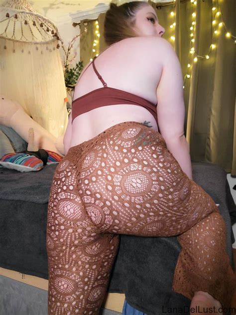 Tattooed Chick Lana Del Lust Showing Her Ass In Brown Panties 15 Photos