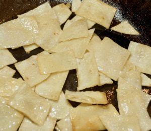 Fast And Easy Breakfast Huevos Con Tortilla Everyday Latina