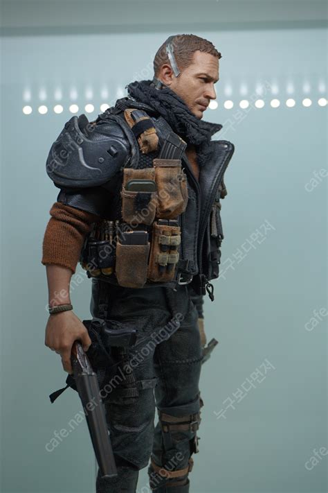 작가작커스텀 판매합니다 모던라이프 베인 모던라이 피규어브릭 중고나라