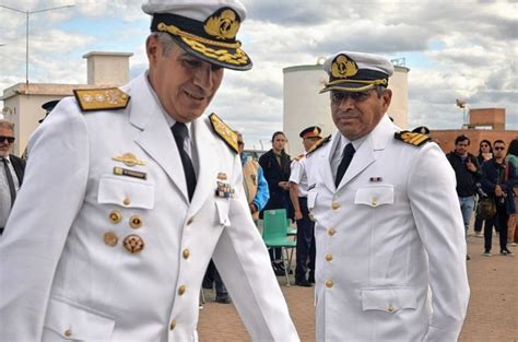 El capitán de fragata Carlos Alberto Pérez es el nuevo jefe del