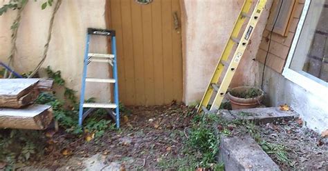 My Friend Is Working On A Hobbit Hole Album On Imgur