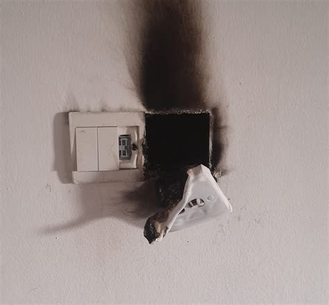 Welp There Goes My Wall 🗿 Rteenagers