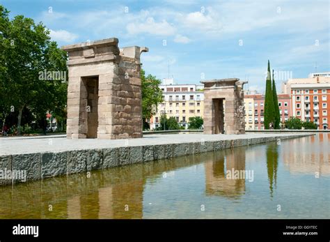 Temple Of Debod Madrid Spain Stock Photo Alamy