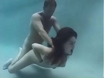 Sexo Bajo El Agua XNXX
