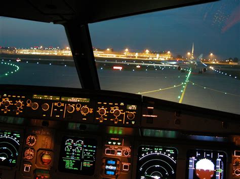 A320 Wallpaper Airbus Cockpit Night 963766 Hd Wallpaper