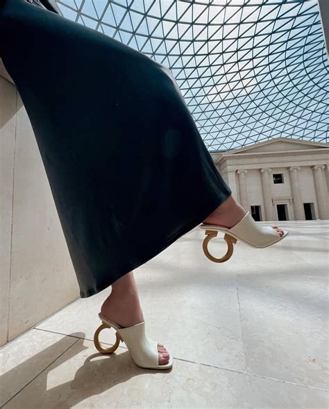 Fashion — Bethany Lily April