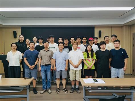 Prof Qiyun Tang From Southeast University Visited Our