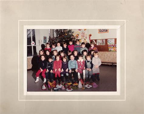 Photo De Classe Maternelle De 1982 Ecole Maternelle De La Parine