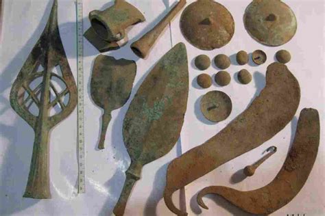 Знаряддя праці первісних людей Виникнення використання — Speedinfo в Україні