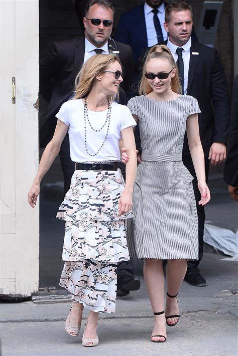 Lily Rose Depps Feet I Piedi Di Lily Rose Depp Page 4