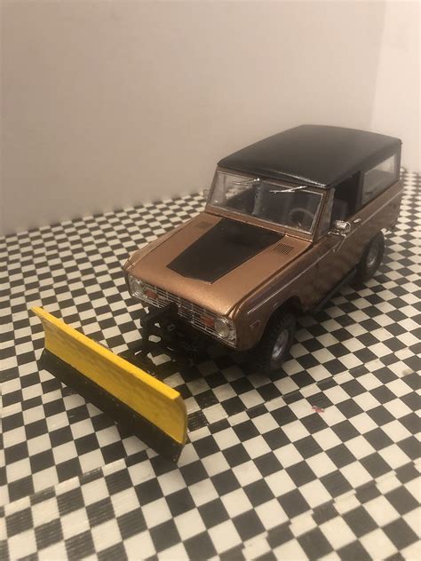 Ford Bronco Plastic Model Truck Kit Scale Pictures By Scottshaw