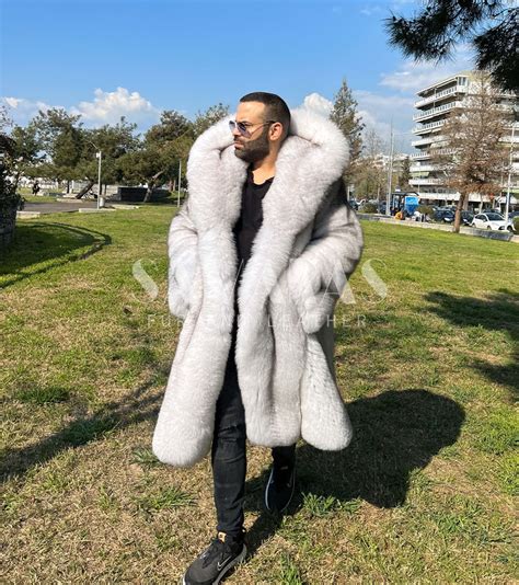 Mens Full Skin Blue Fox Fur Jacketcoat With Huge Double Fur Hoodmens