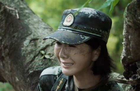 特战荣耀顾萌身份，不是普通记者，燕破岳一眼看破军人武警特战队军队