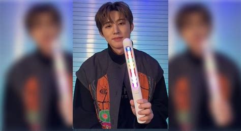 Korean Rapper B I S Fans Pull An Nsfw Prank With His Fandom Lightstick