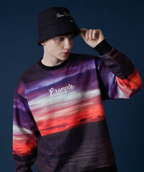 example（エグザンプル）の「example day light crewneck（スウェット）」 wear