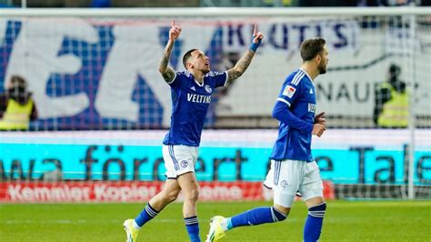 Holstein Kiel Schalke 04 Heute Live Übertragung Im Tv And Stream Wer