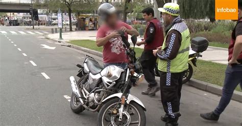 Persecución policial en la Ciudad secuestraron motocicletas con impedimentos para circular