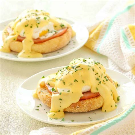 How To Make Eggs Benedict A Well Seasoned Kitchen